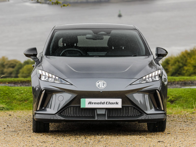 New 24 MG MG4 150kW Trophy EV Long Range 64kWh 5dr Auto Arnold Clark